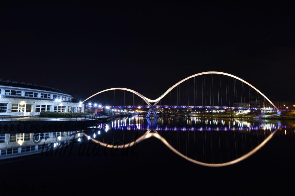 Infinity Bridge - I Am Foto